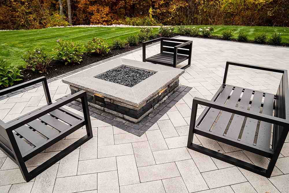 Designing an Outdoor Patio: 5 Perfect Steps